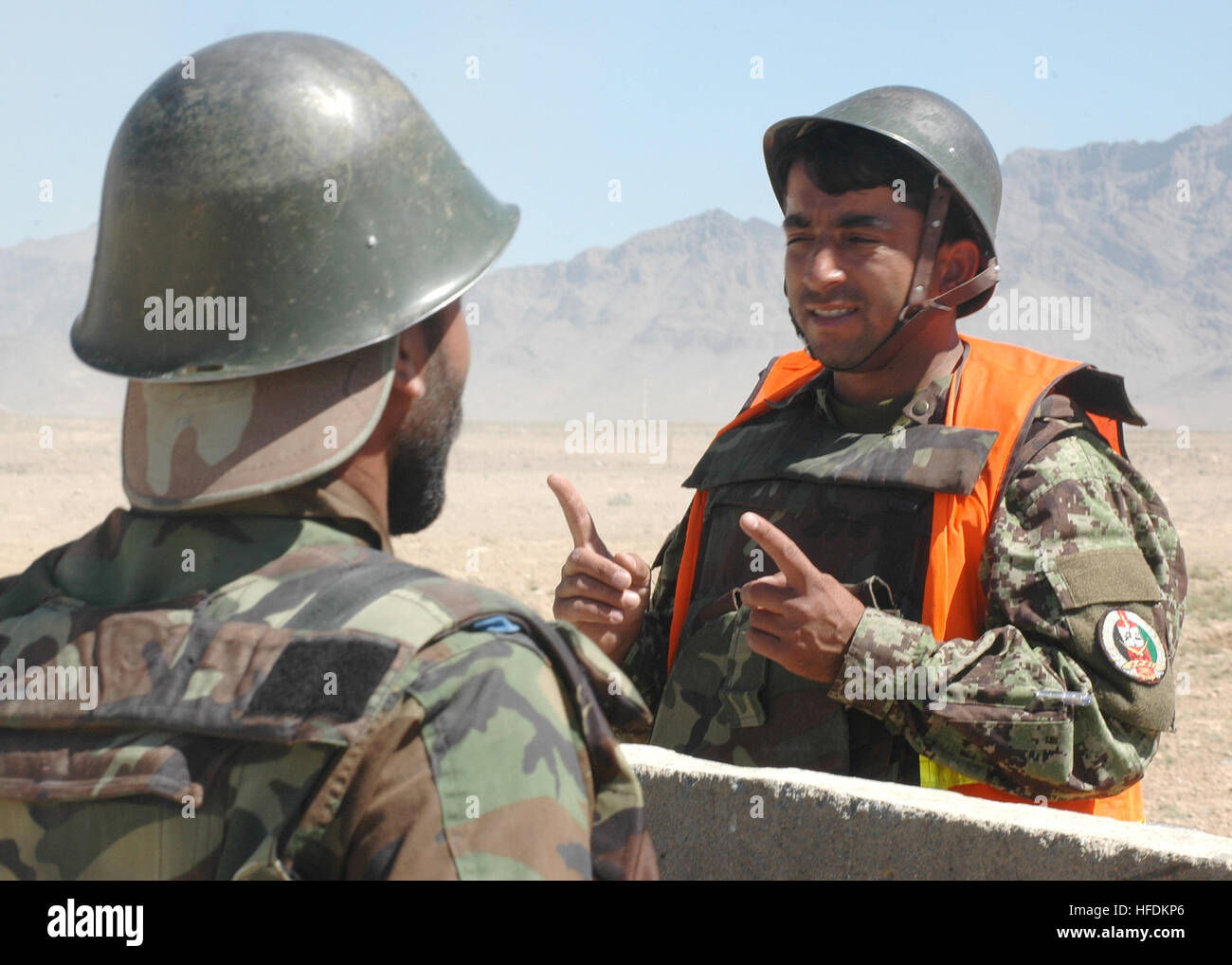 82 mm mortars hi-res stock photography and images - Alamy