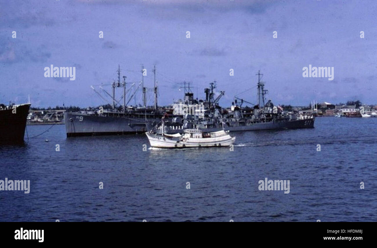 AR-9 DD-577 Kaohsiung 1967 Stock Photo - Alamy