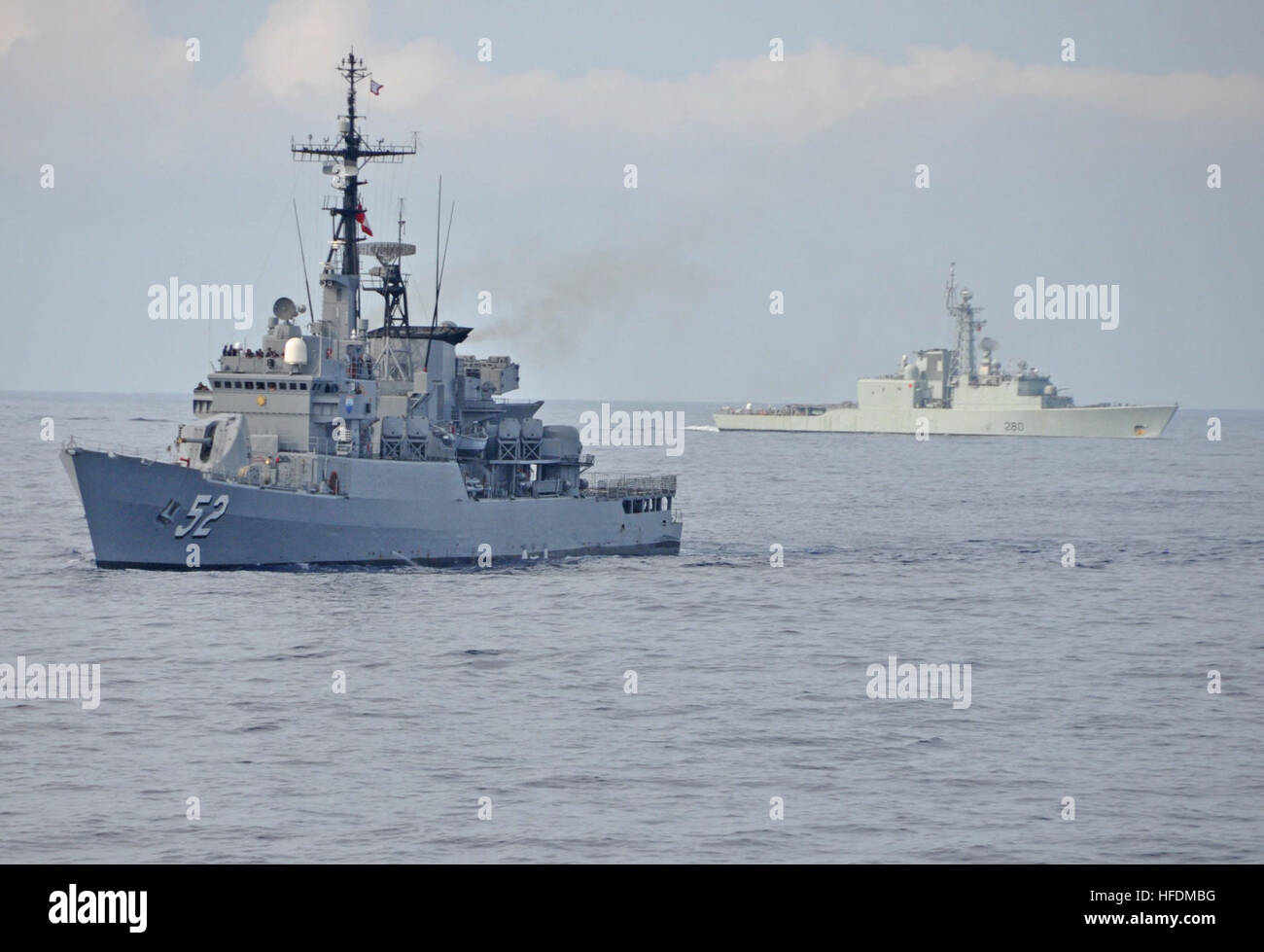 Hmcs iroquois hi-res stock photography and images - Alamy
