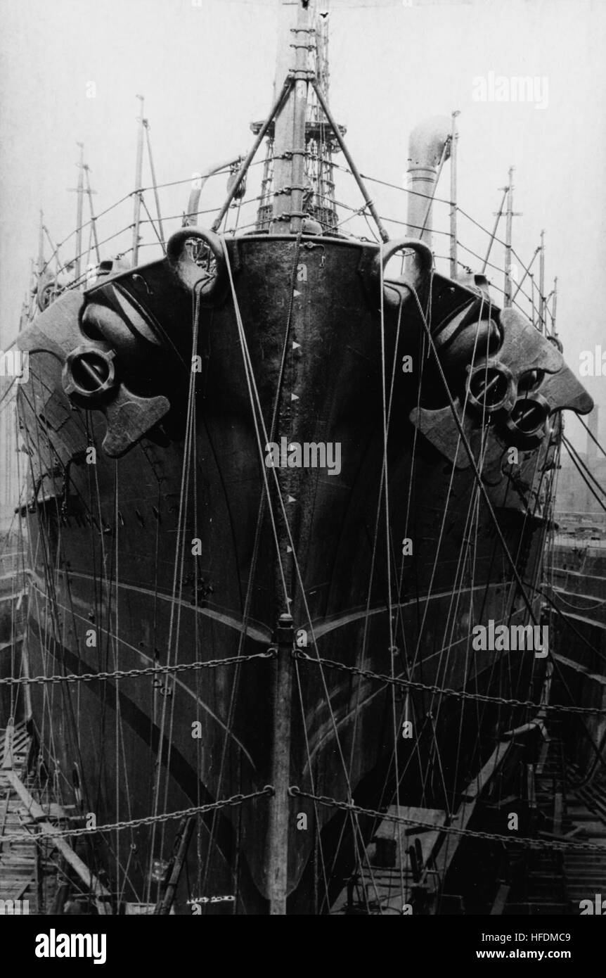 Argentine battleship Rivadavia or Moreno in New York drydock 2 Stock ...