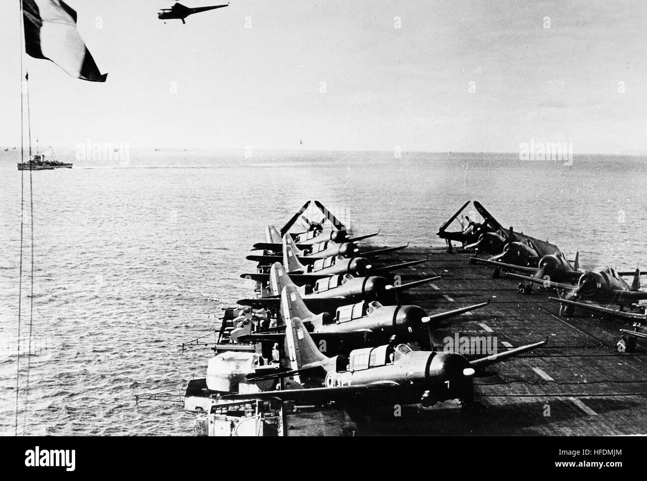 Aircrew flight deck personnel Black and White Stock Photos & Images - Alamy