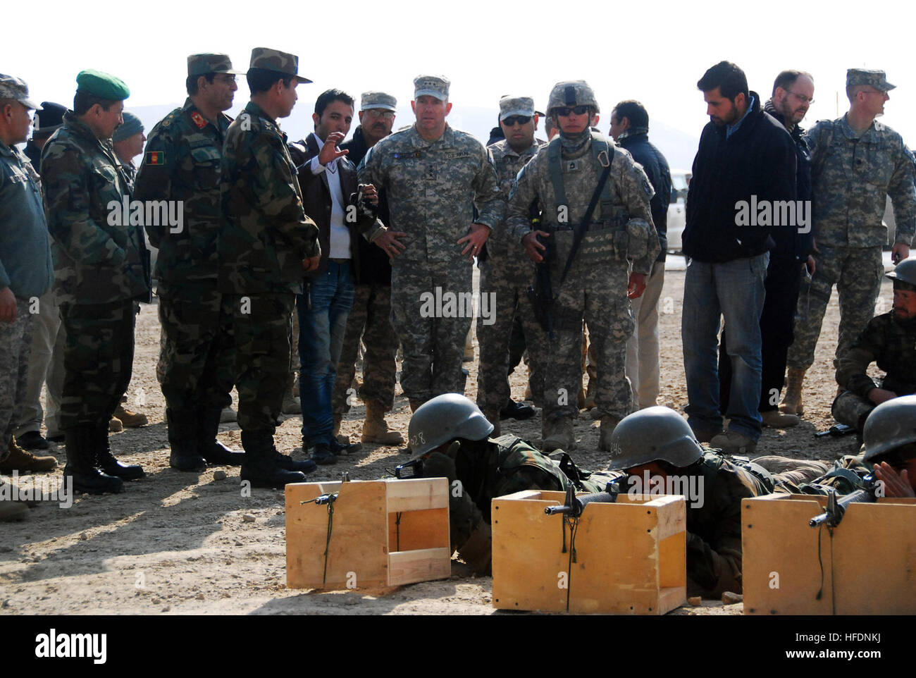 091207-N-6031Q-003 KABUL, Afghanistan – Lt. Gen. William B. Caldwell ...