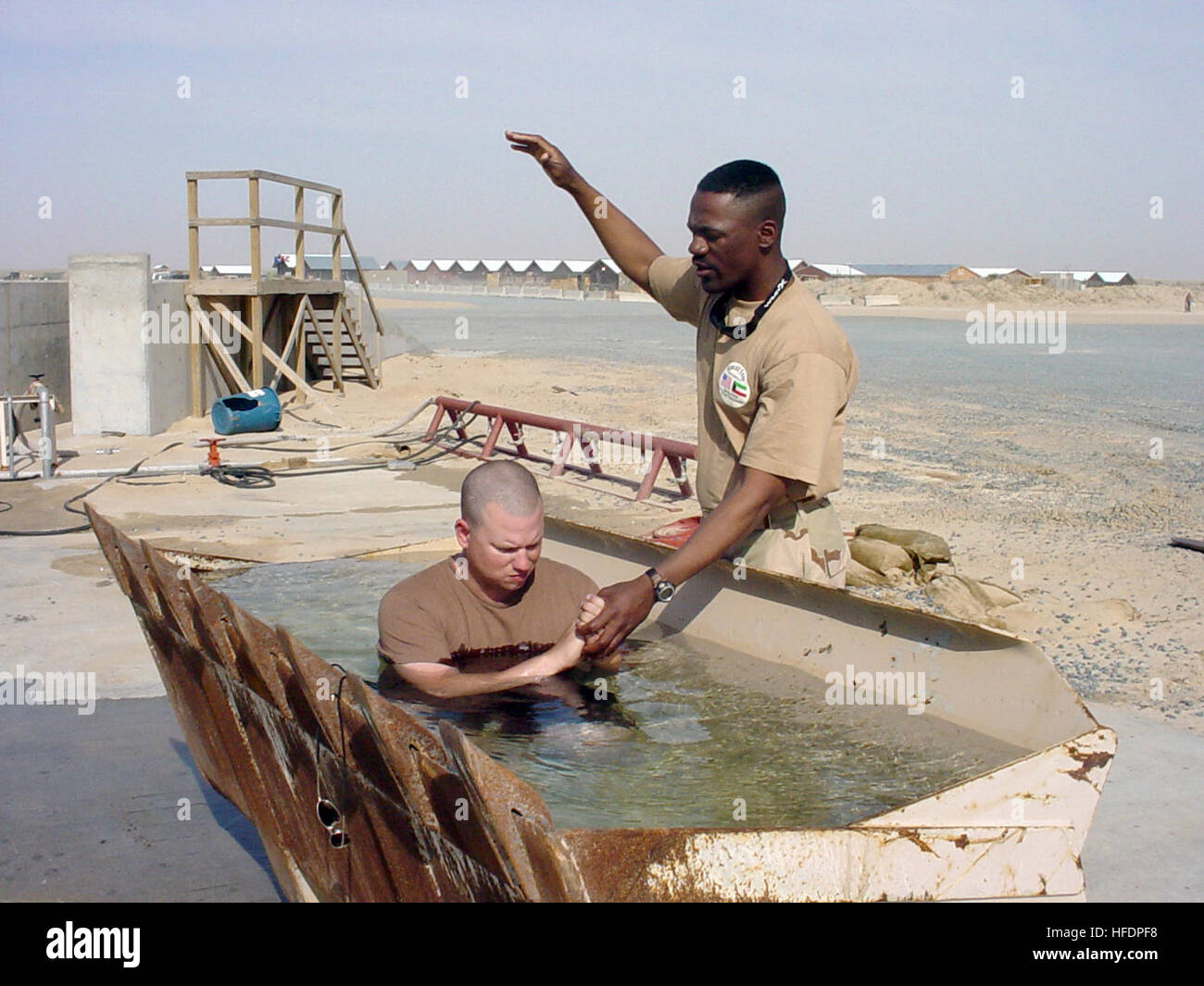 040415-N-6419K-011 Iraq (Apr. 15, 2004) - U.S. Navy Chaplain, Lt. Cmdr ...