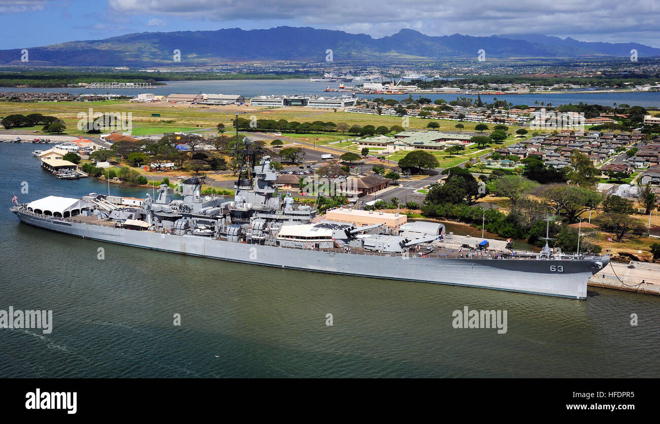 Pearl harbor memorial aerial hi-res stock photography and images - Alamy