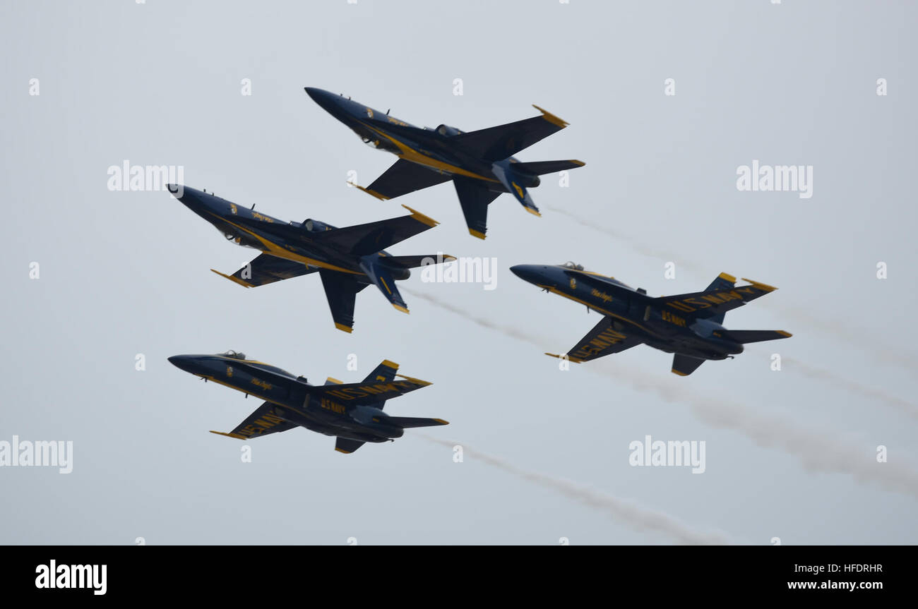 Farvel hi-res stock photography and images - Alamy