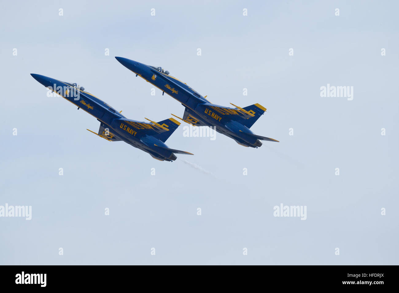 U.S. Navy Flight Demonstration Squadron, the Blue Angels, Lead Solo ...