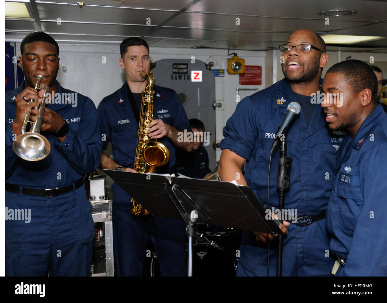 Sailors assigned to U.S. 7th Fleet flagship USS Blue Ridge (LCC 19 ...