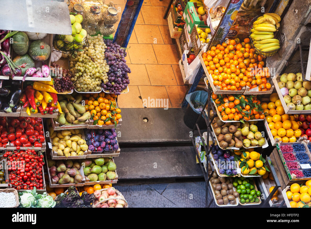 Retail greenery hi-res stock photography and images - Alamy