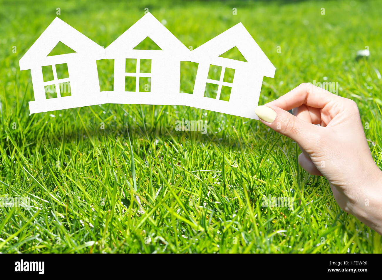 Insurance broker house hi-res stock photography and images - Alamy