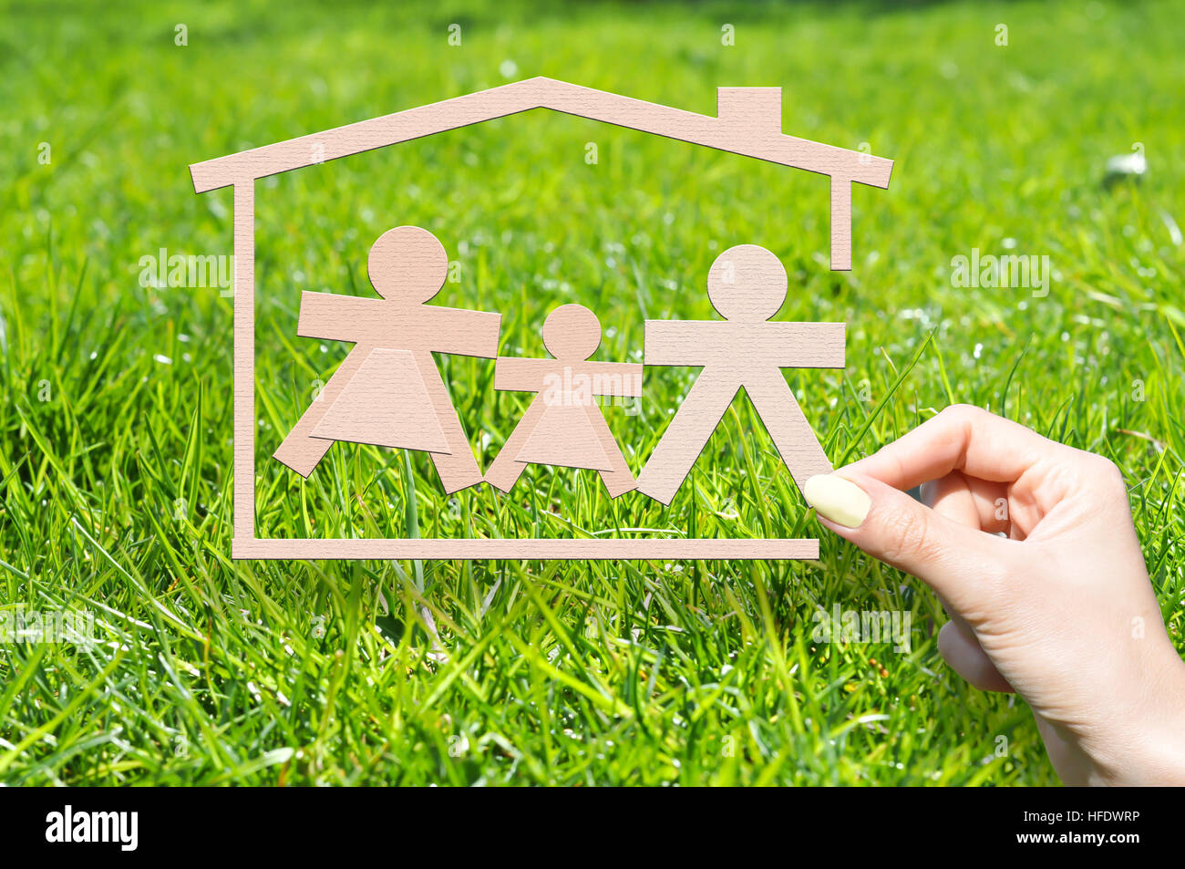Insurance house hi-res stock photography and images - Alamy
