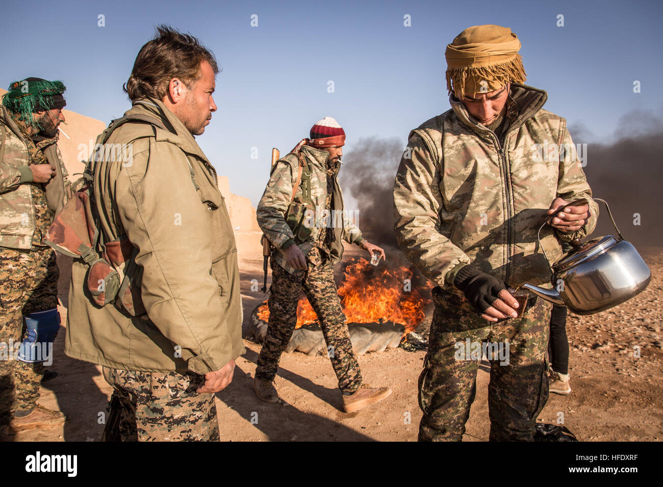Syrian men and women hi-res stock photography and images - Alamy