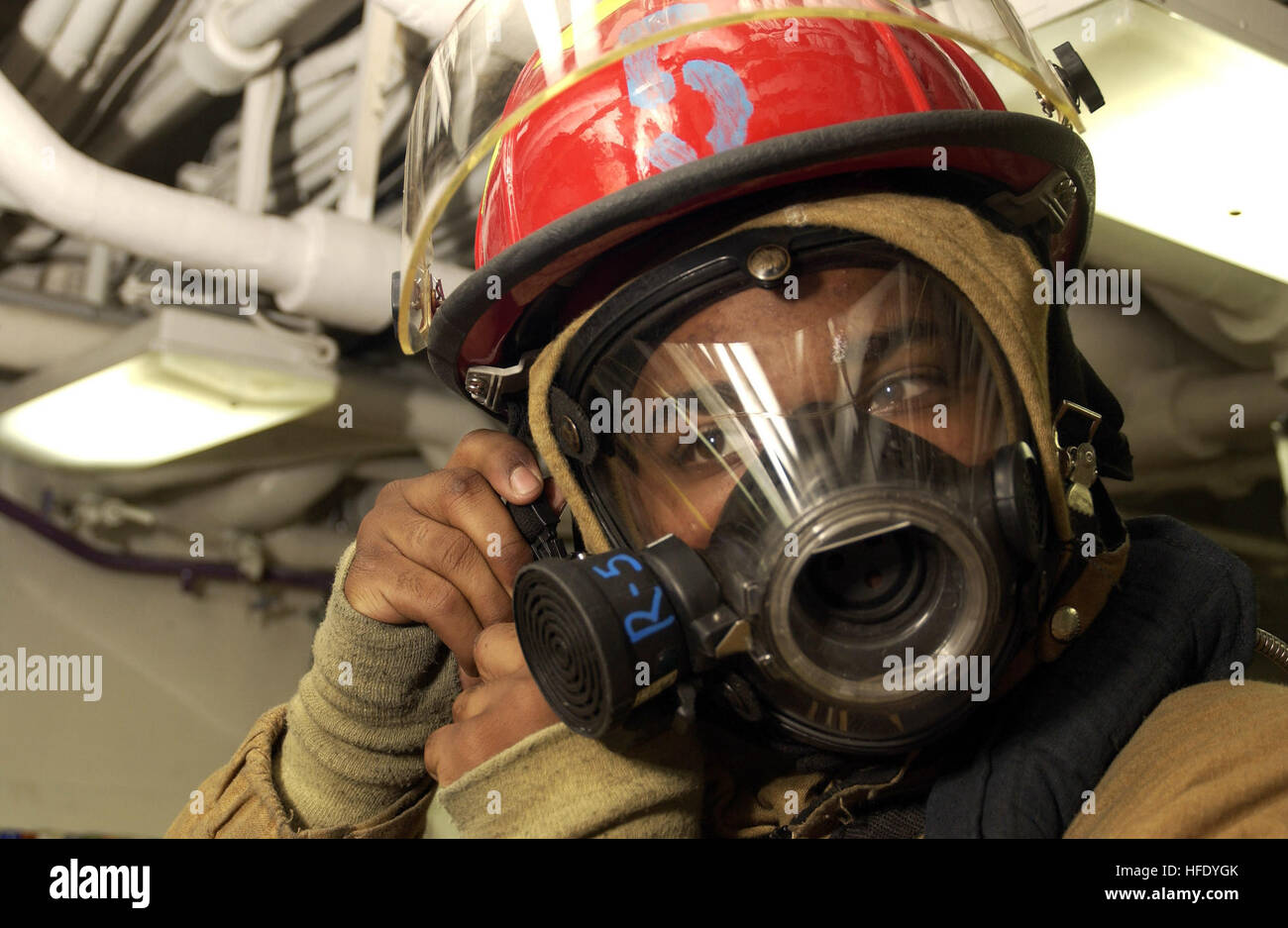 040513-N-2101W-020 Shimoda Bay, Japan (May 13, 2004) - Fireman Craig ...