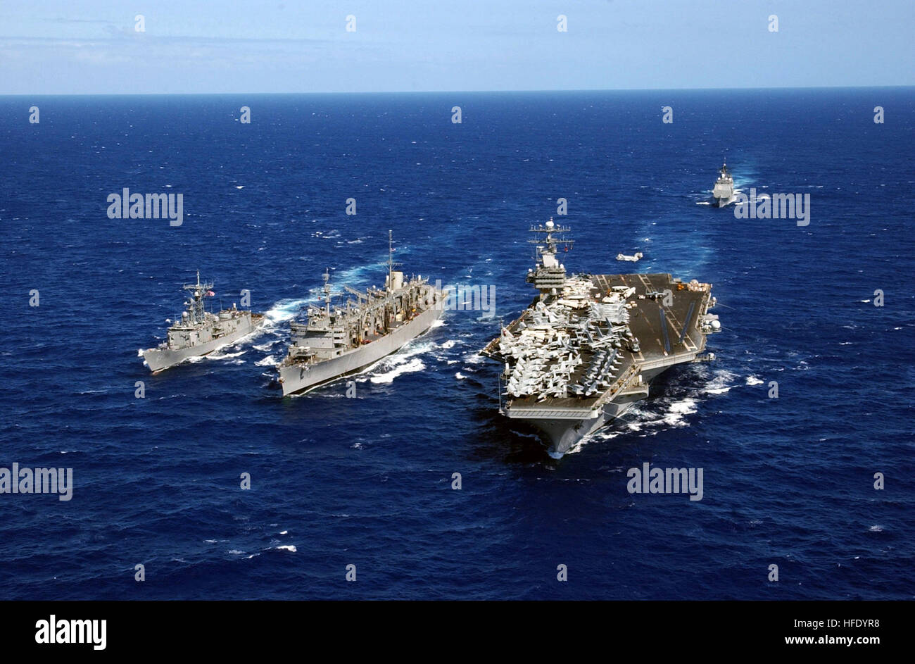 Uss sacramento aoe 1 hi-res stock photography and images - Alamy