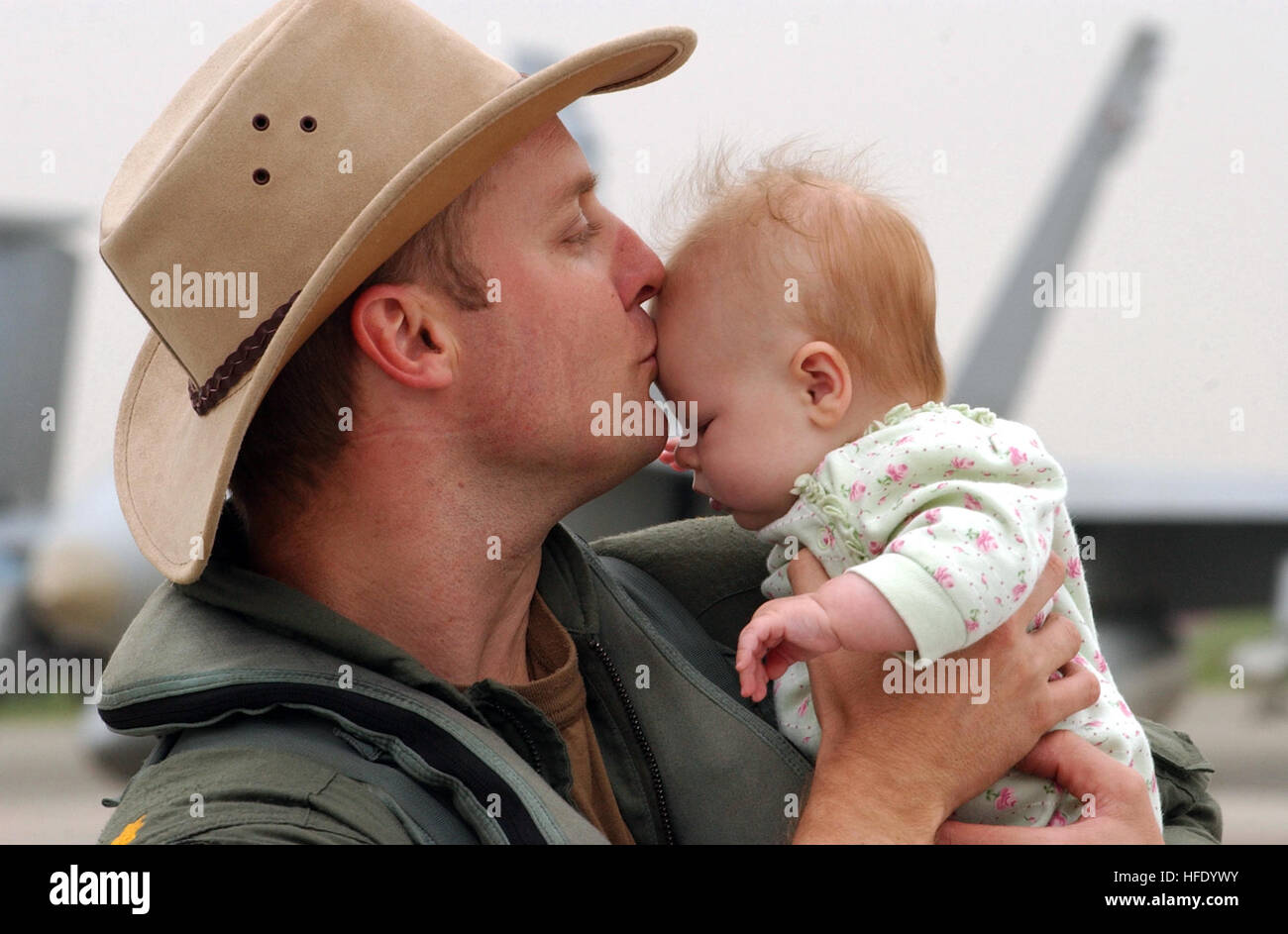 Stike fighter squadron one nine five hi-res stock photography and ...