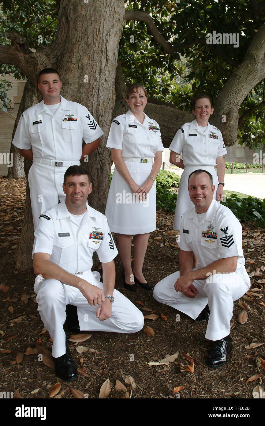 Us navy cryptologic warfare officer hi-res stock photography and images ...