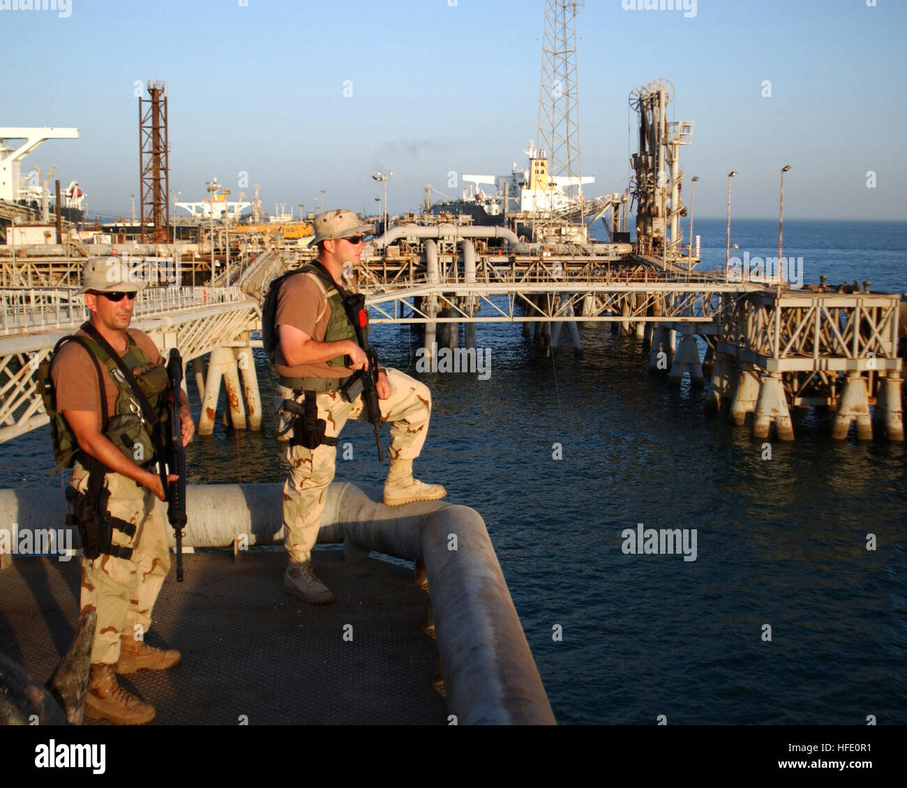 040613-N-0401E-003 Al Basrah Oil Terminal, Iraq (Jun. 13, 2004 ...