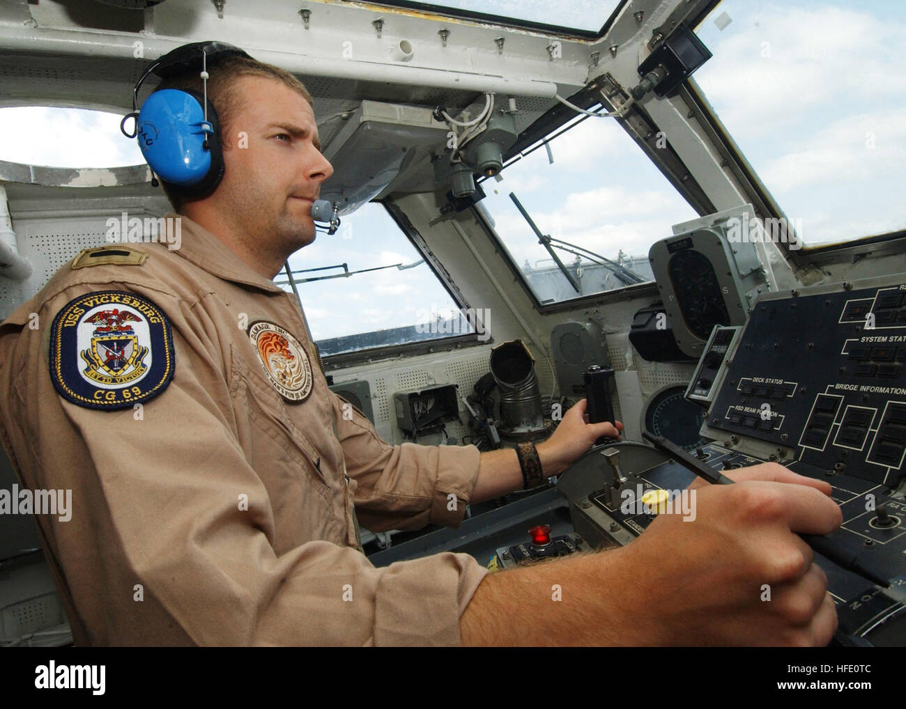 Light aircraft carriers hi-res stock photography and images - Alamy