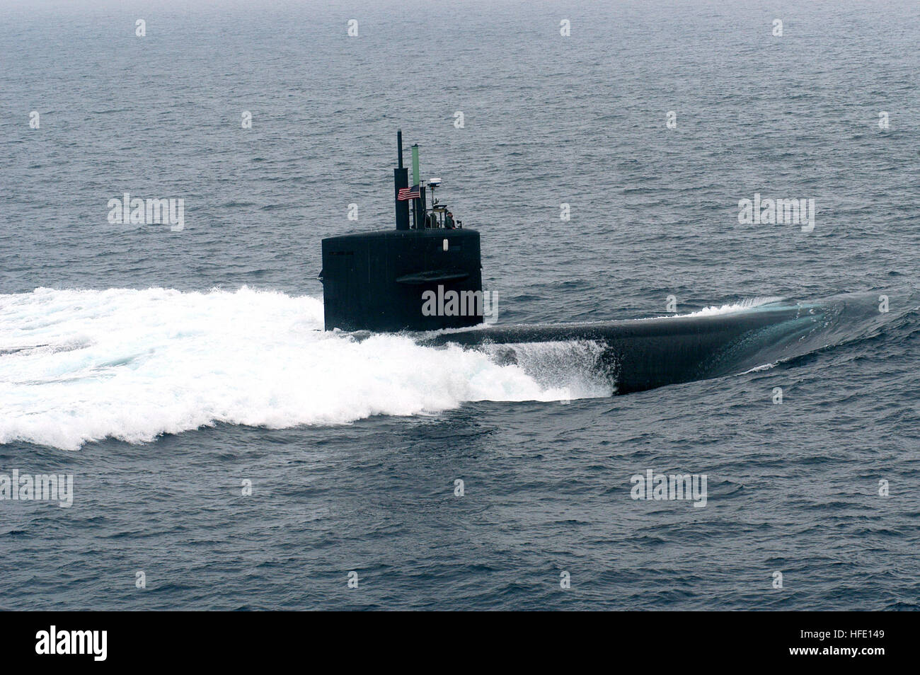 040621-N-7615S-174 Pacific Ocean (June 21, 2004) - Los Angeles-class ...