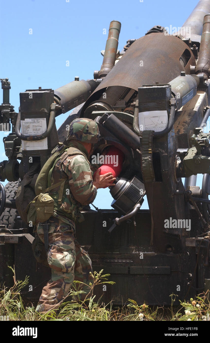 150 gun hi-res stock photography and images - Alamy