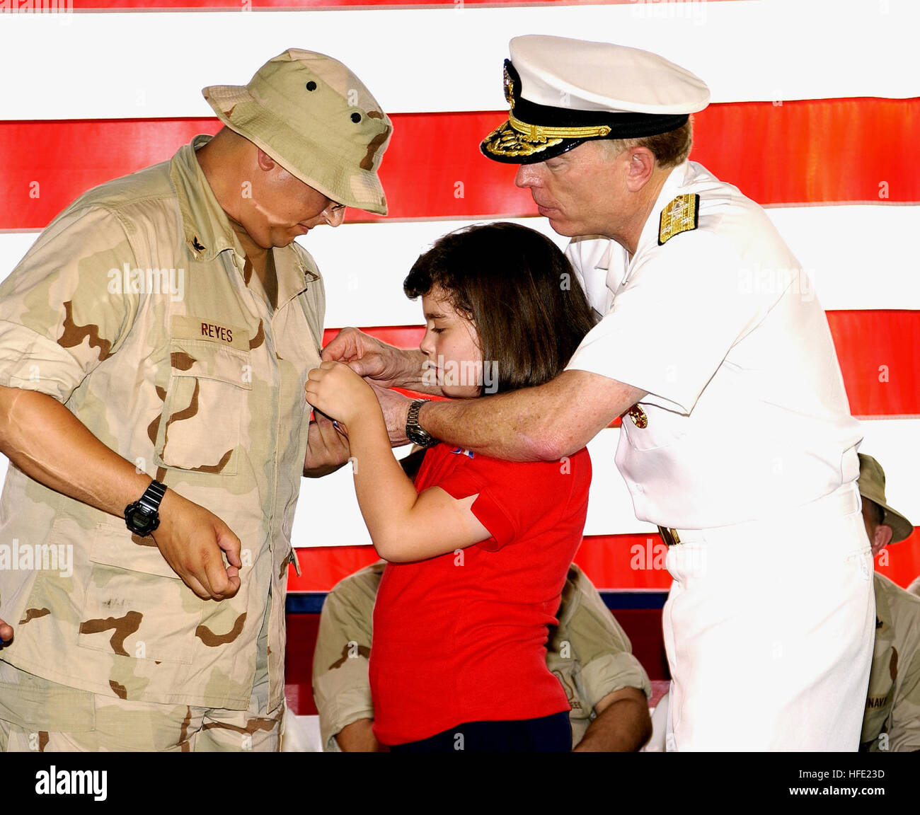 John shrapnel hi-res stock photography and images - Alamy