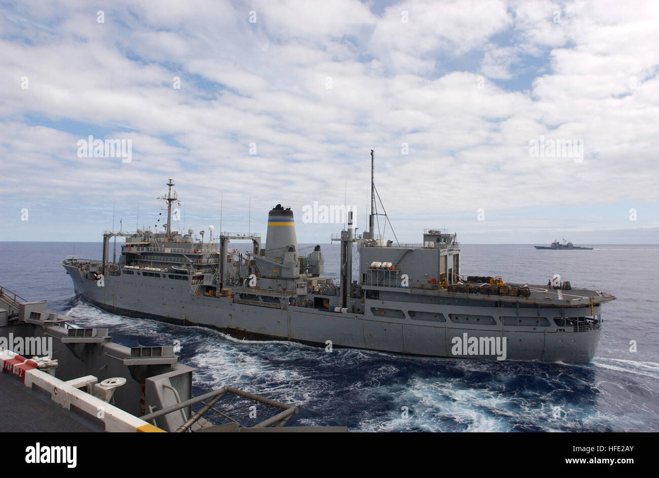 Usns sirius hi-res stock photography and images - Alamy