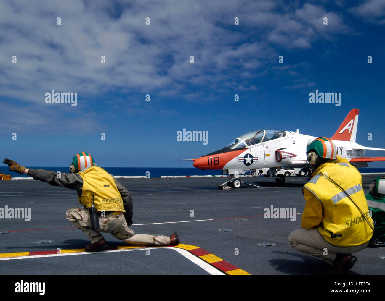 040821-N-4748O-0089 Pacific Ocean (Aug. 21, 2004) - Lt.Cmdr. Jake ...