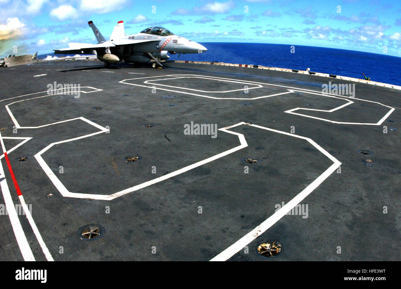 Strike fighter squadron one nine five hi-res stock photography and ...