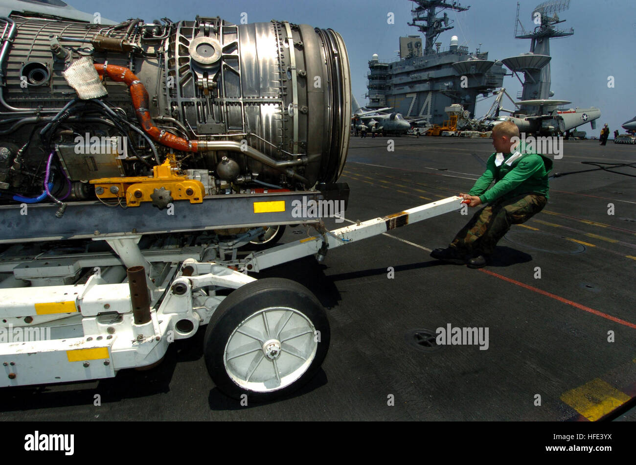 F 14 tomcats flight hi-res stock photography and images - Alamy