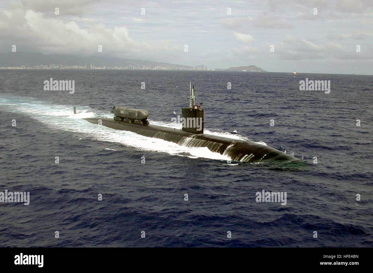 030701-N-0000X-001 The Pacific Ocean (Jul. 1, 2003) -- The Los Angeles ...