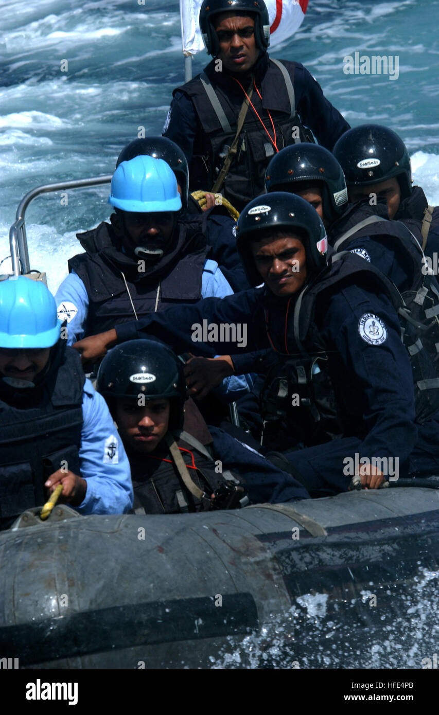 Military boarding procedures hi-res stock photography and images - Alamy