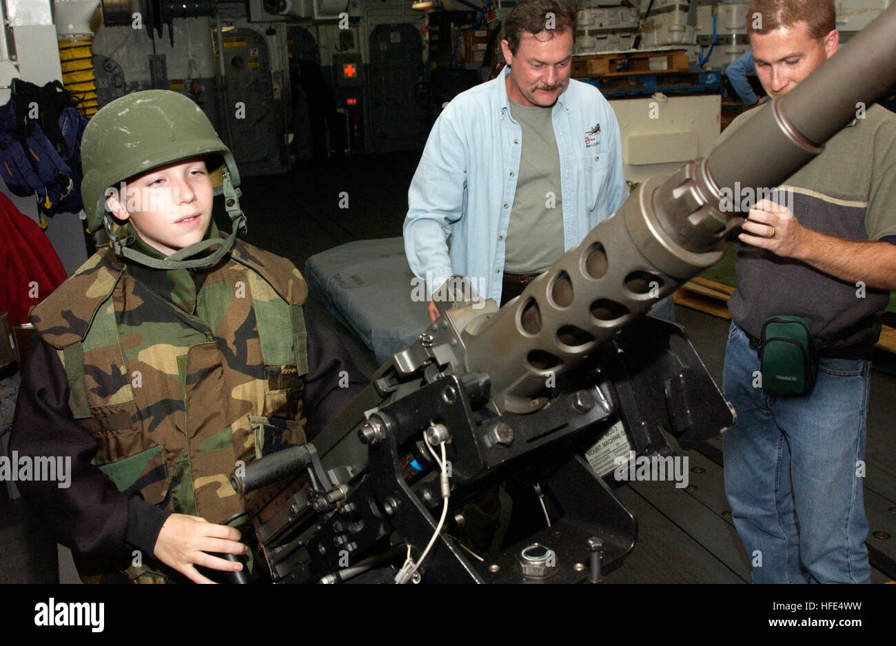 Browning machine gun crew hi-res stock photography and images - Alamy