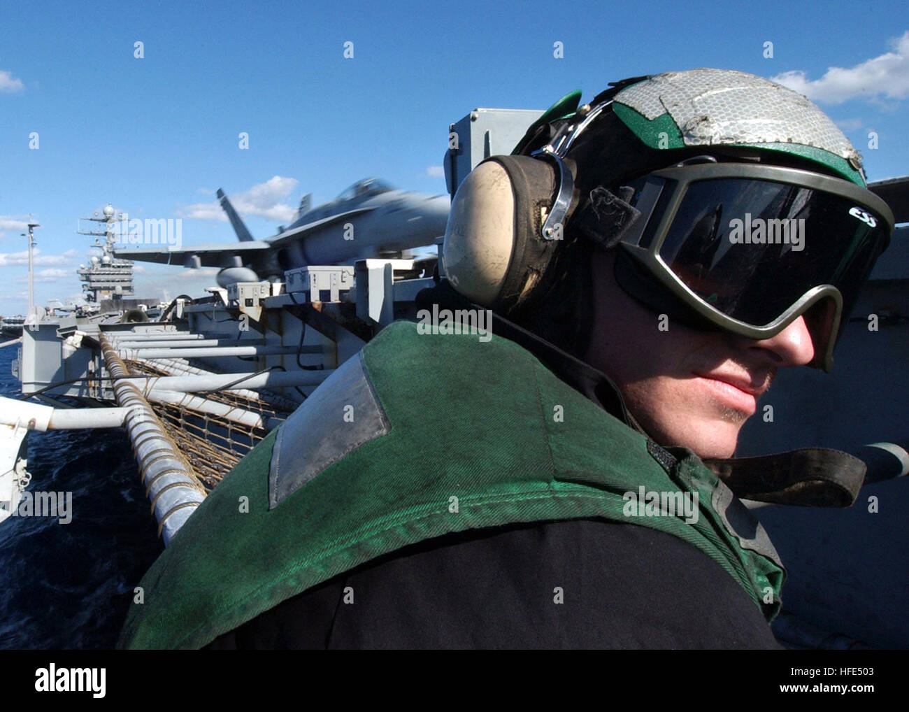 041015-N-4308O-037 Atlantic Ocean (Oct. 15, 2004) - Airman Jason ...