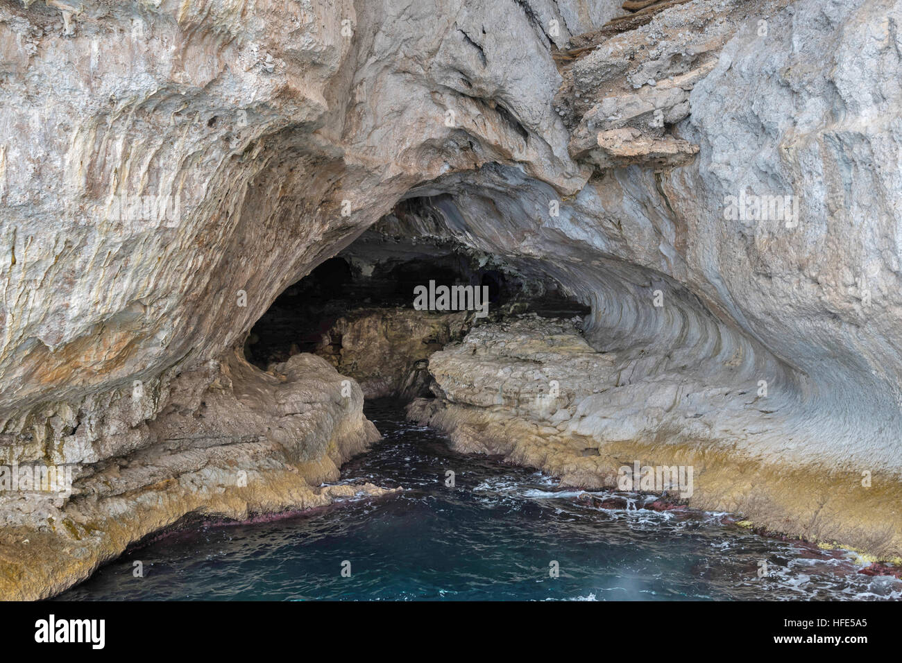 Mysterious cave hi-res stock photography and images - Alamy
