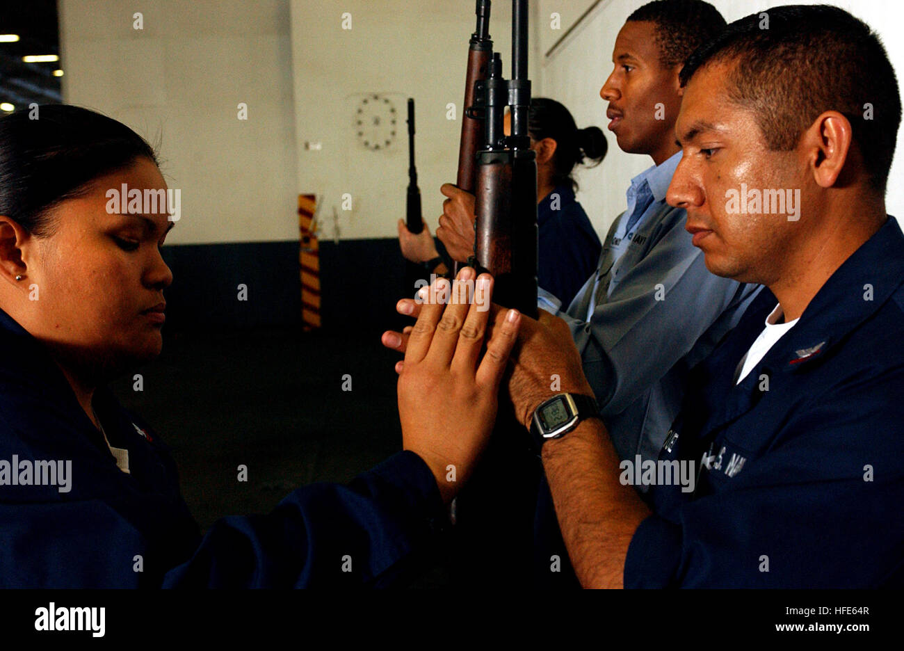 041118-N-8148A-047 Pacific Ocean (Nov. 18, 2004) - Honor guard team ...