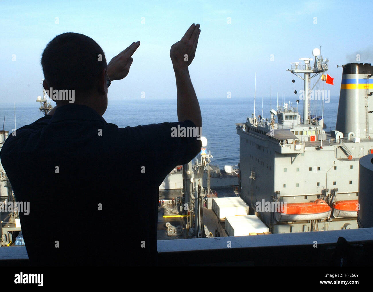 Semaphore signals navy hi-res stock photography and images - Alamy