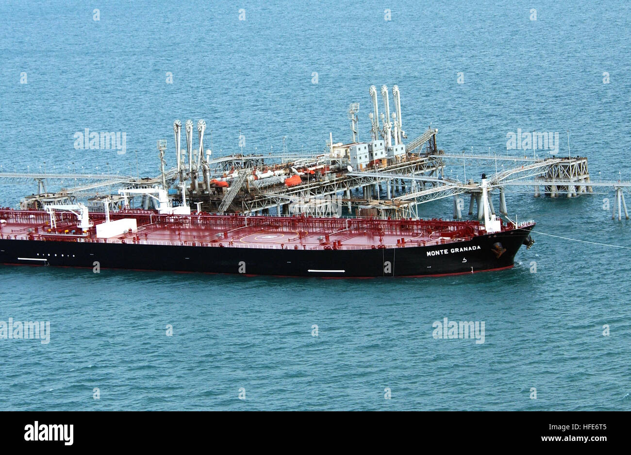 Oil Tankers And Terminals High Resolution Stock Photography and Images ...