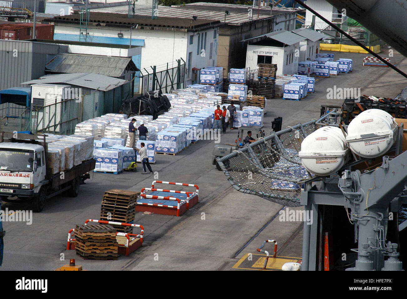 Usns concord t afs 5 hi-res stock photography and images - Alamy