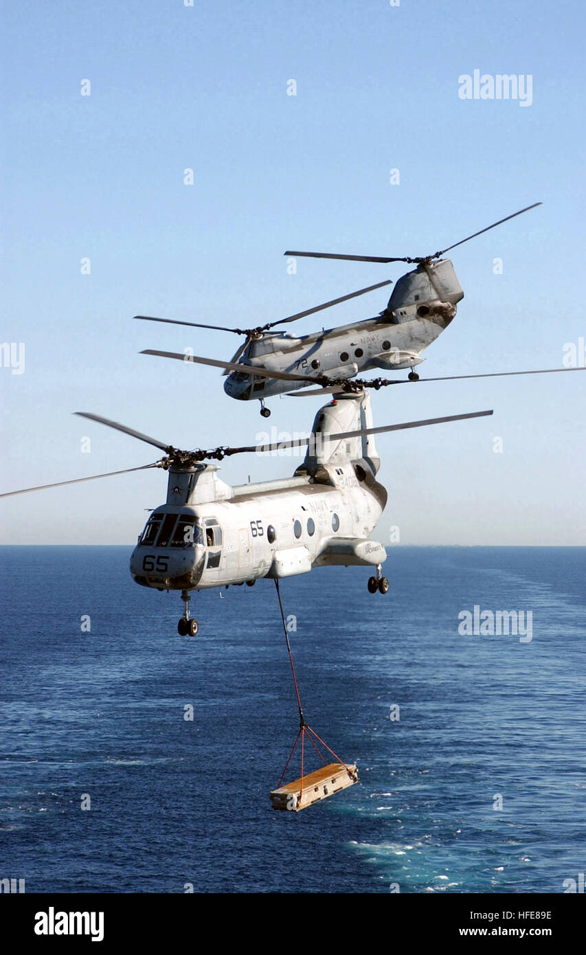 Uss sacramento aoe 1 hi-res stock photography and images - Alamy