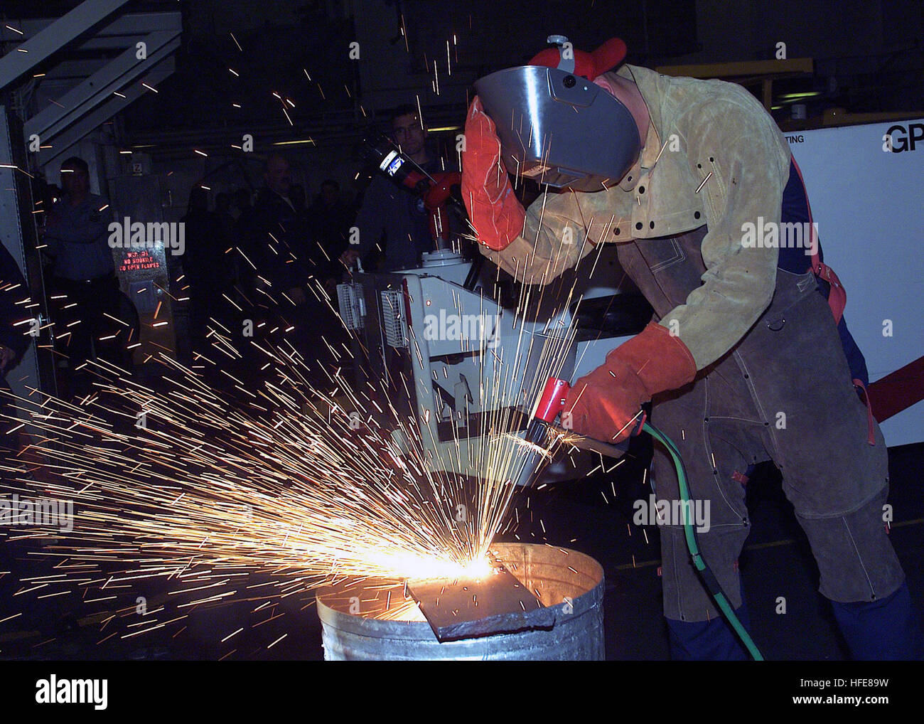 Portable exothermic cutting unit hi-res stock photography and images ...