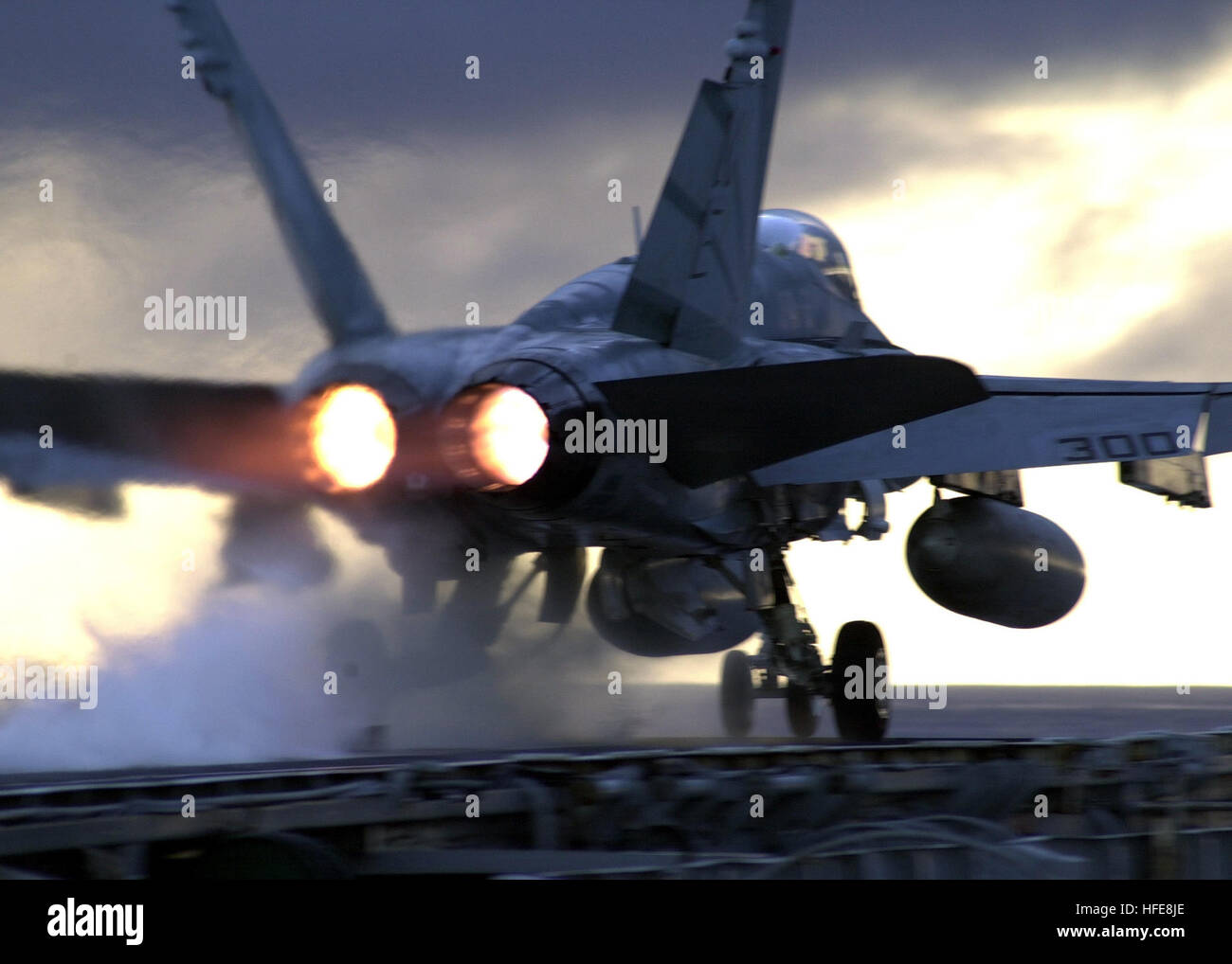 Uss constellation f a 18 hornet hi-res stock photography and images - Alamy