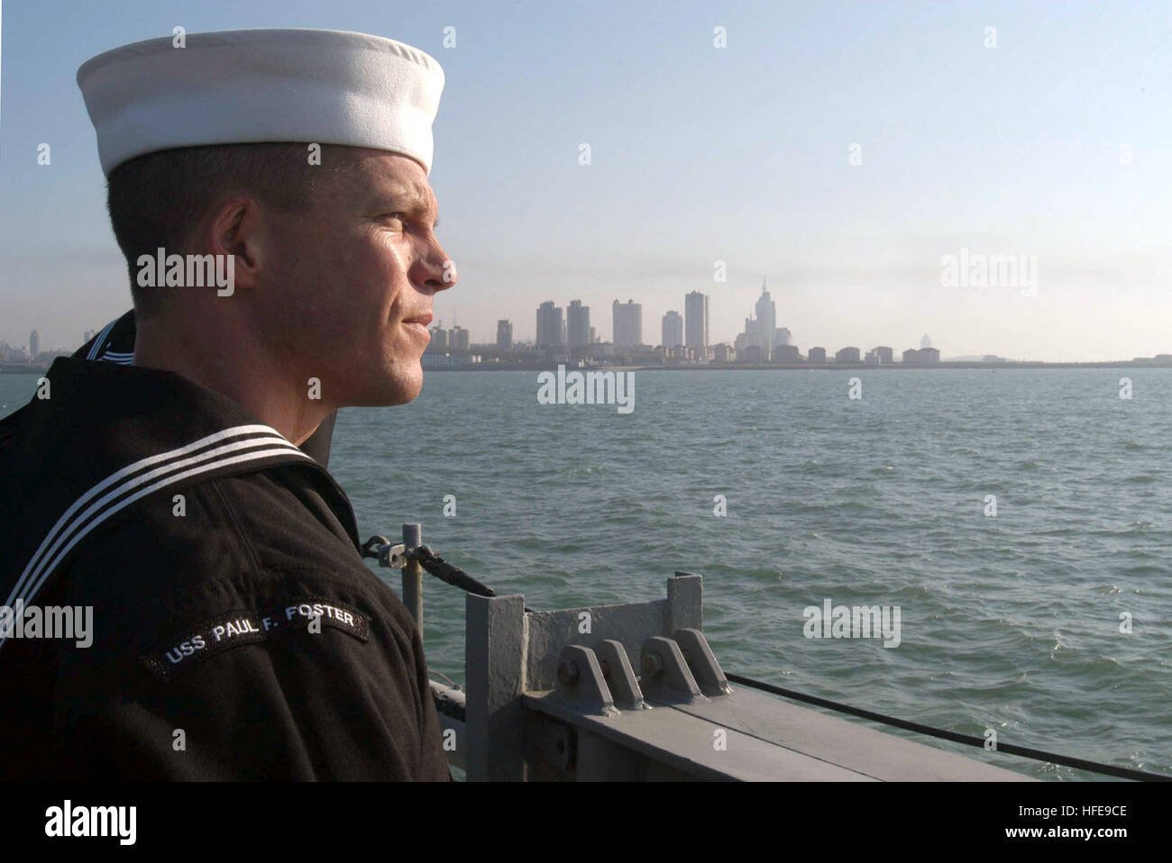 021124-N-1777B-001 Aboard the USS Paul F. Foster (DD 964) Qingdao ...