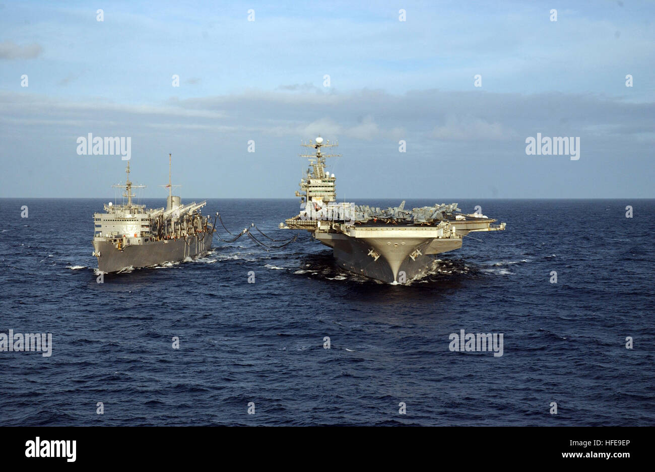 Uss camden aoe 2 hi-res stock photography and images - Alamy
