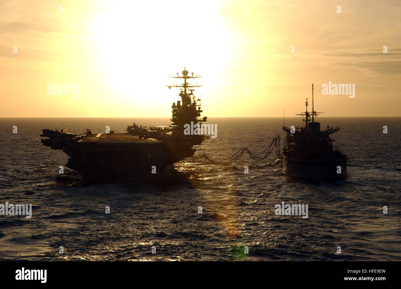 Uss camden aoe 2 hi-res stock photography and images - Alamy