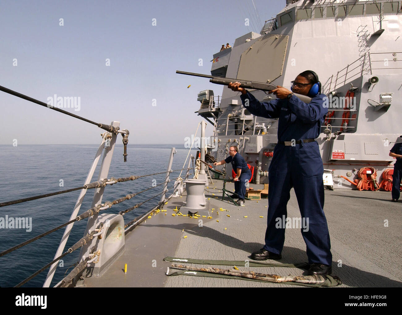 Uss mason ddg87 hi-res stock photography and images - Alamy