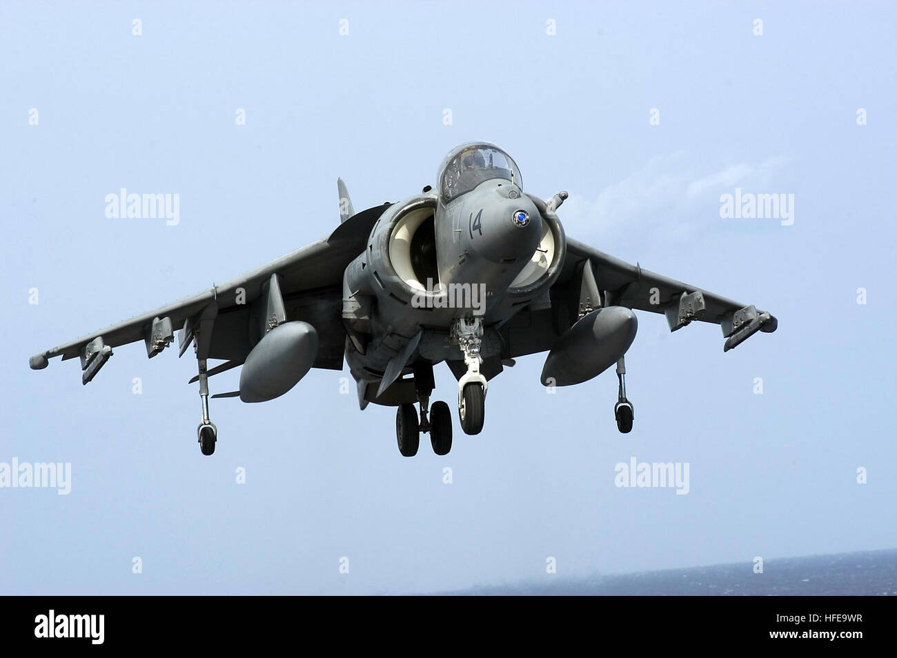 Av 8b night attack harrier ii hi-res stock photography and images - Alamy
