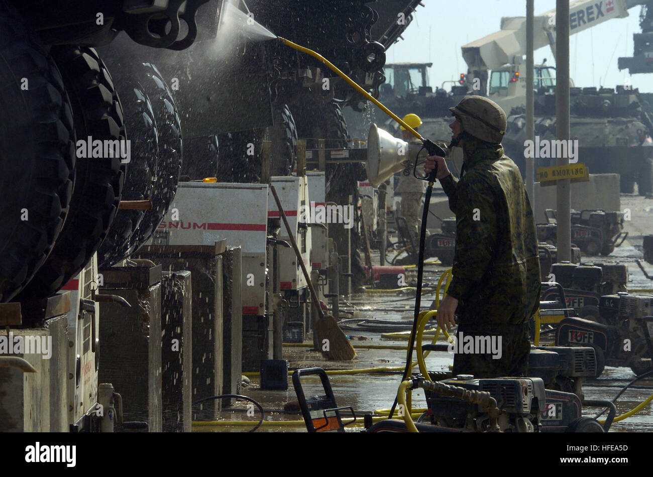 050221-N-6932B-027 Kuwait Naval Base, Kuwait (Feb. 21, 2005) - U.S ...