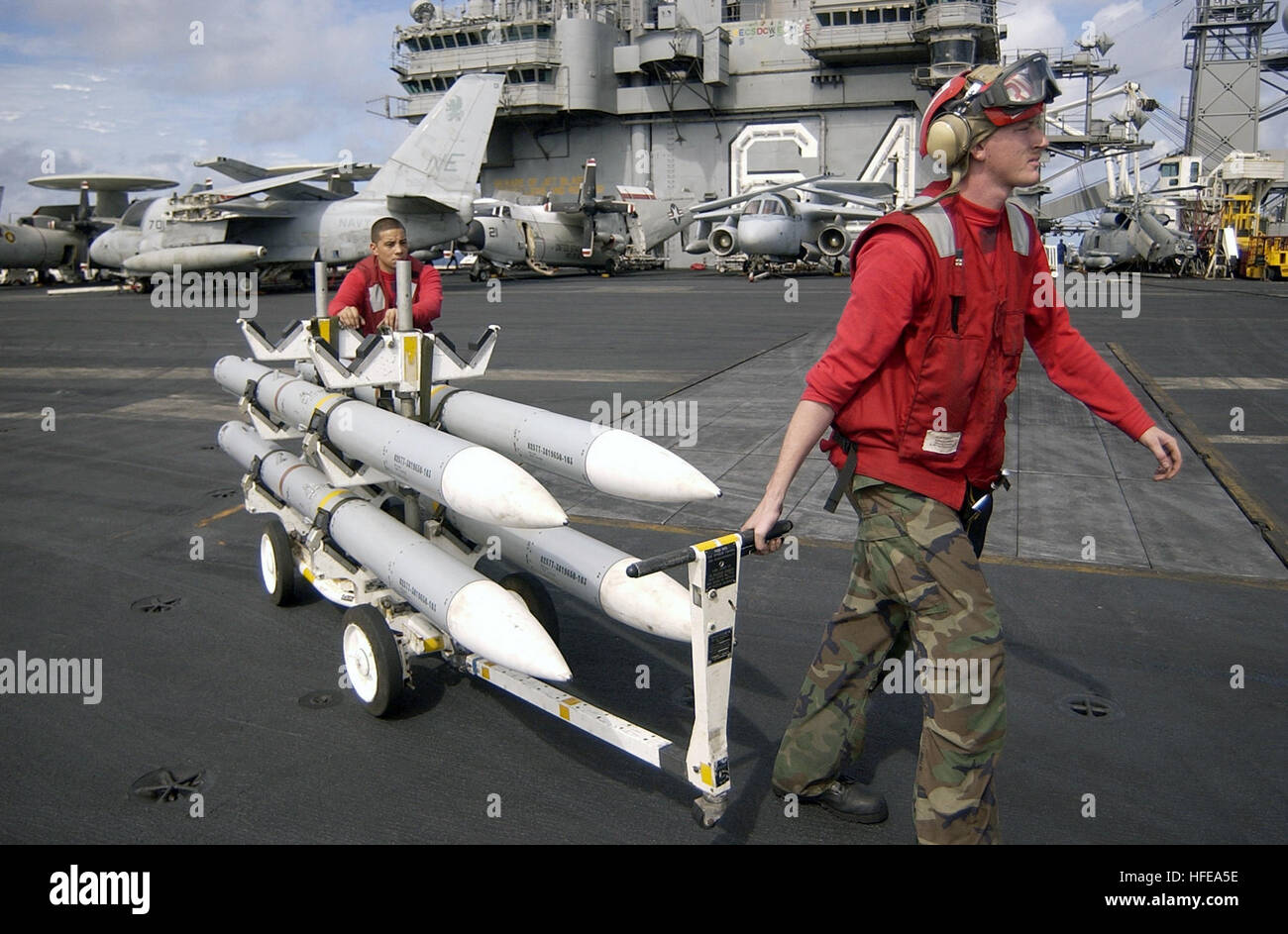 U s navy photo by felix garza hi-res stock photography and images - Alamy