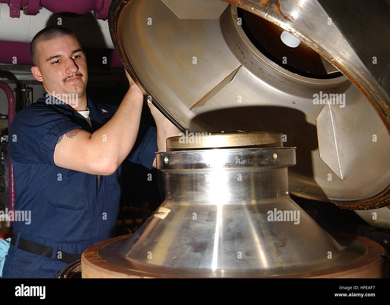 Jp5 fuel hi-res stock photography and images - Alamy