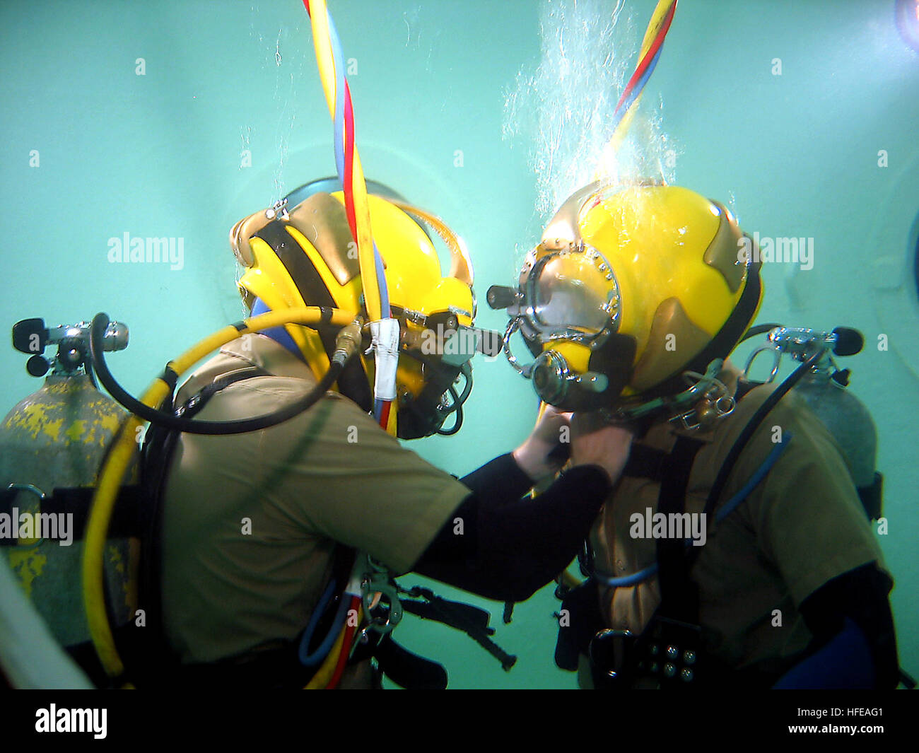 Mk21 diving hi-res stock photography and images - Alamy