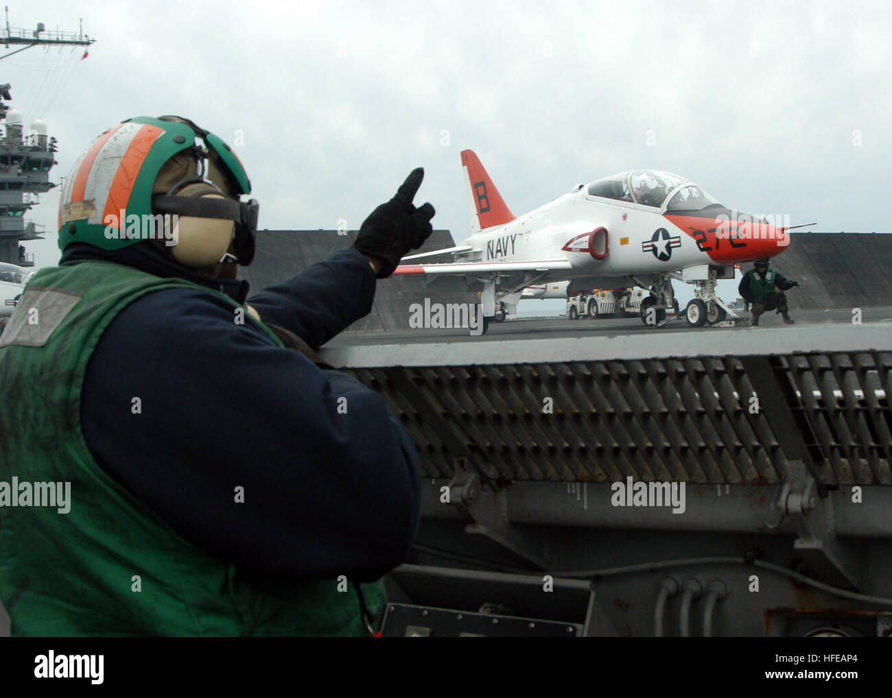 Fixed signals hi-res stock photography and images - Alamy